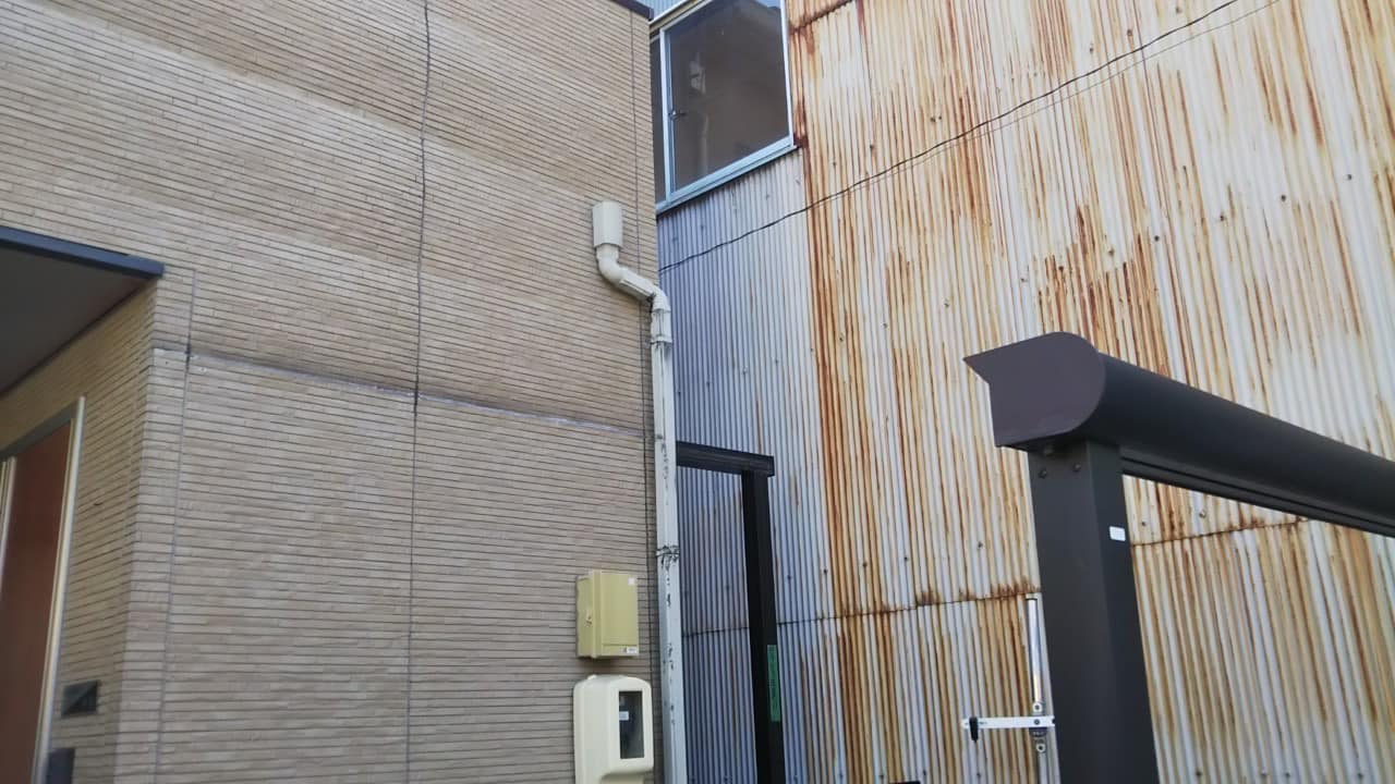 サイディングの反り、外壁張り替えは必要？ | タケガワ塗装 | 三重県松阪市の外壁塗装はお任せください！